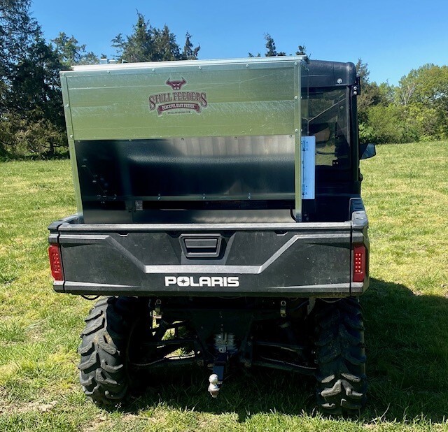 (600-1*) 600 Pound Auger Fed Livestock Feeder w/Belt Drive for UTV's ...