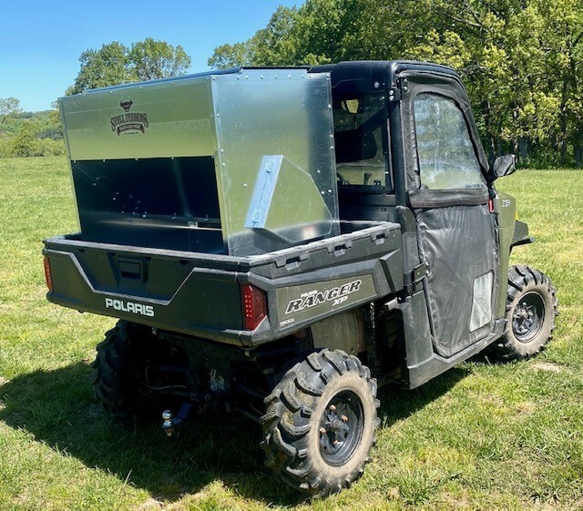 600 LB Grain/Cube Auger Feeder - Stull Feeders - Stull Feeders