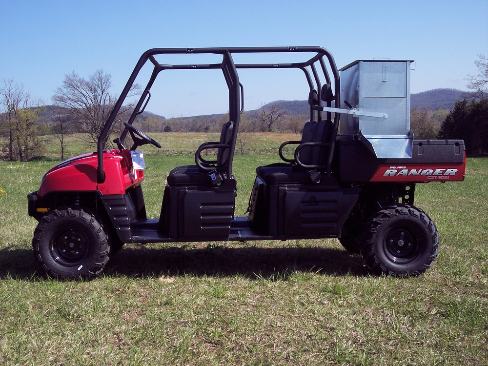 200 LB Gravity Flow Feeder - Stull Feeders - Stull Feeders